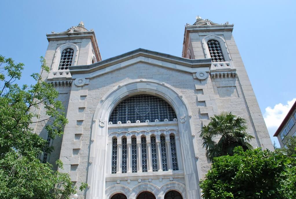 Taksim ve Beyoğlu'nda Yer Alan Tarihi 5 Kilise - Gezelim.me